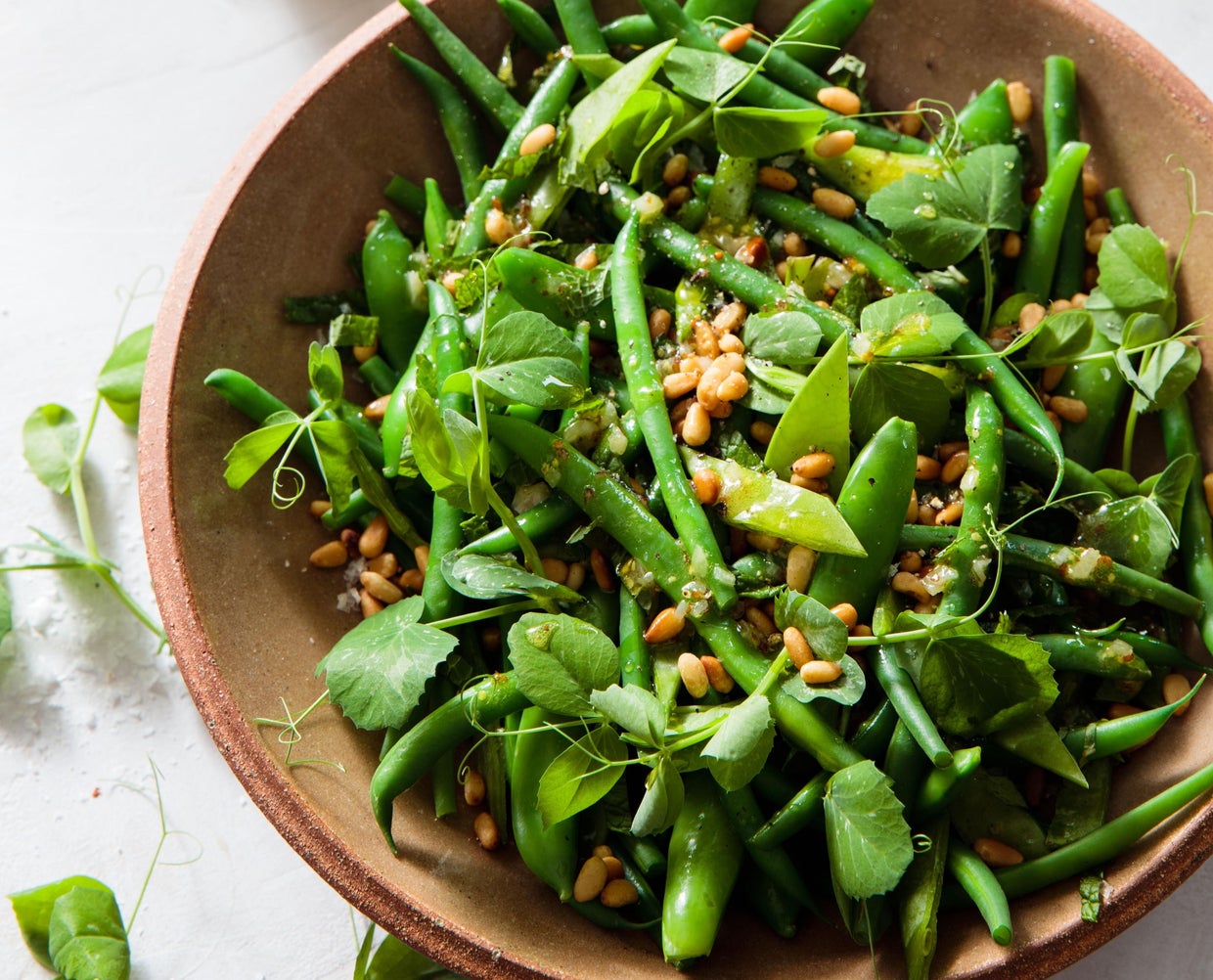 The Dish: Chef Amanda Haas shares her signature recipes - CBS News