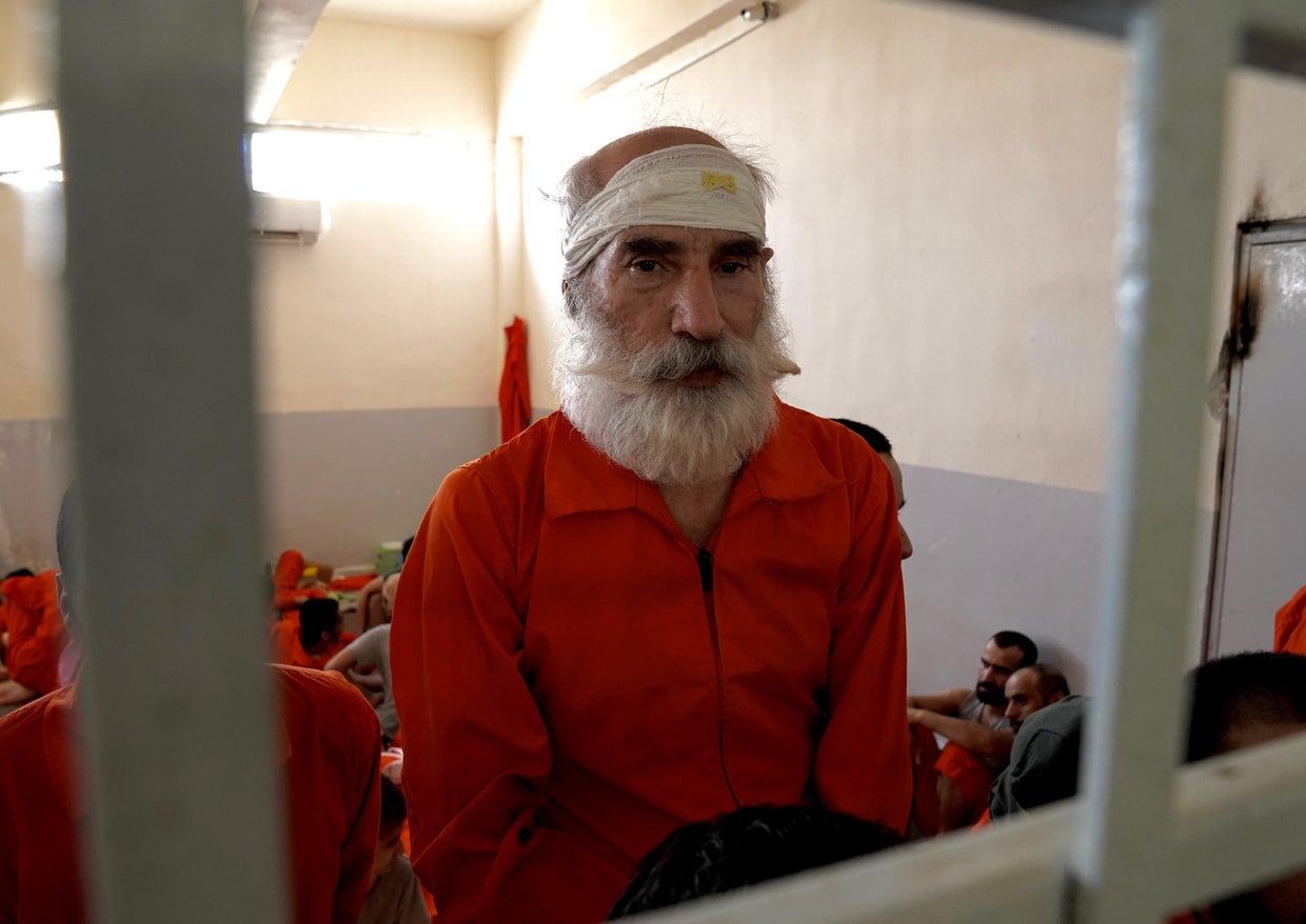CBS News goes inside an overcrowded Syrian prison full of alleged ISIS ...