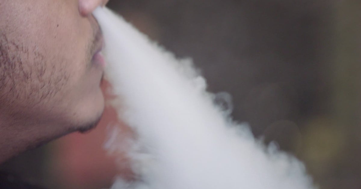 Vaping Lung Injuries Now Surpass 800 Cases Nationwide, CDC Says - CBS ...