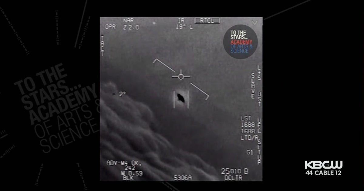 U.S. Navy Admits UFOs Captured On Video Exist; Expert Speculates They ...