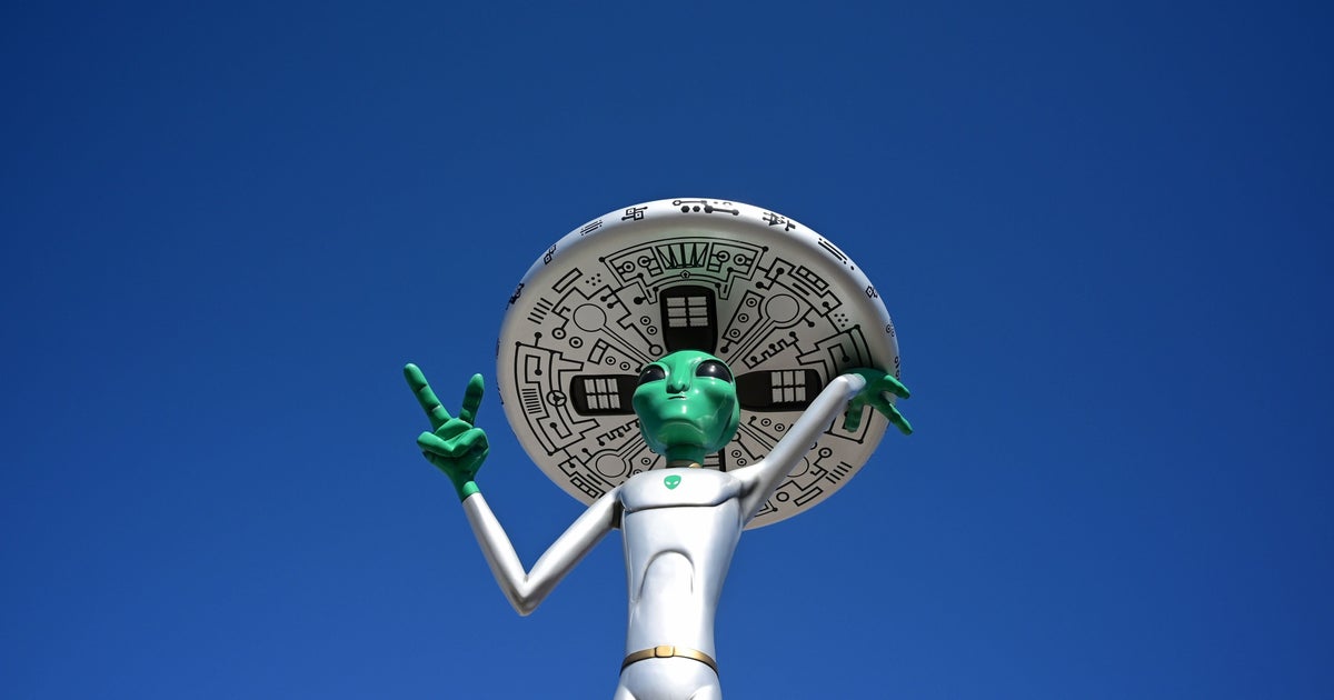 Alien Enthusiasts Descend On Area 51 For An Event That Started As A ...