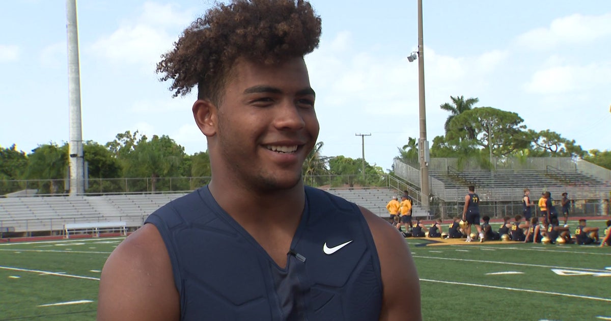 CBS4 Nat Moore Trophy Profile: St. Thomas Aquinas LB Derek Wingo - CBS ...