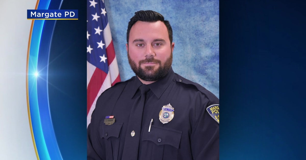 Margate Police Officer Arrested, Accused Of Trying To Buy Drugs - CBS Miami