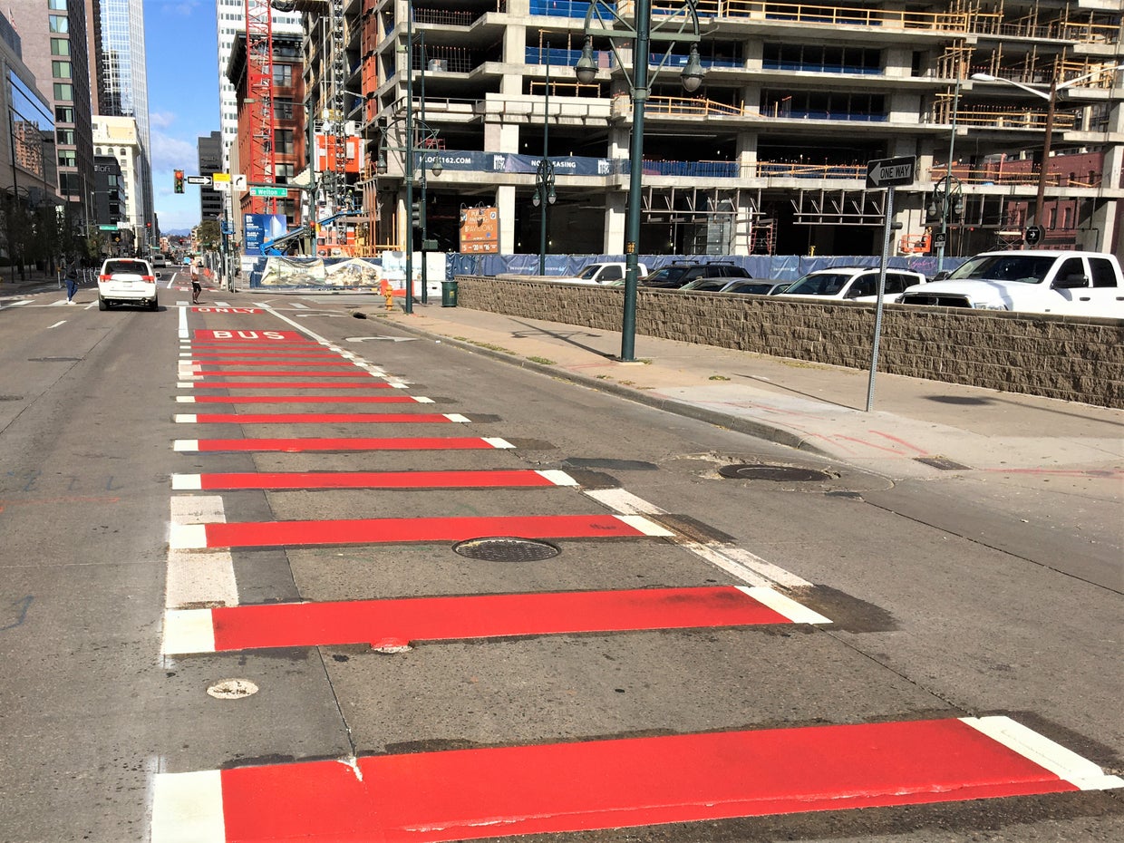 Denver Unveils Red Transit Lane On 15th Street - CBS Colorado
