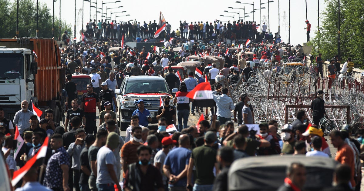 Iraq: Death toll climbs in second day of protests - CBS News