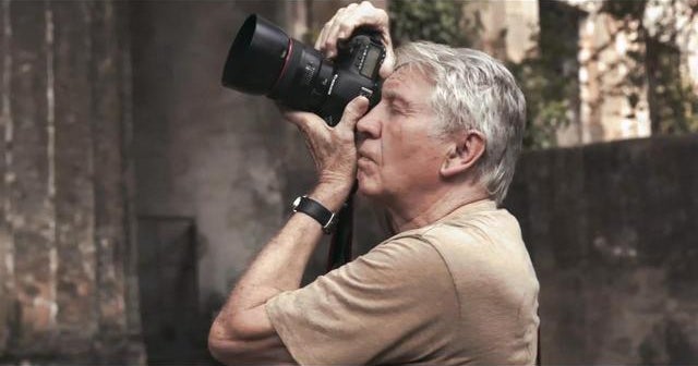 War photographer Don McCullin finds peace - CBS News