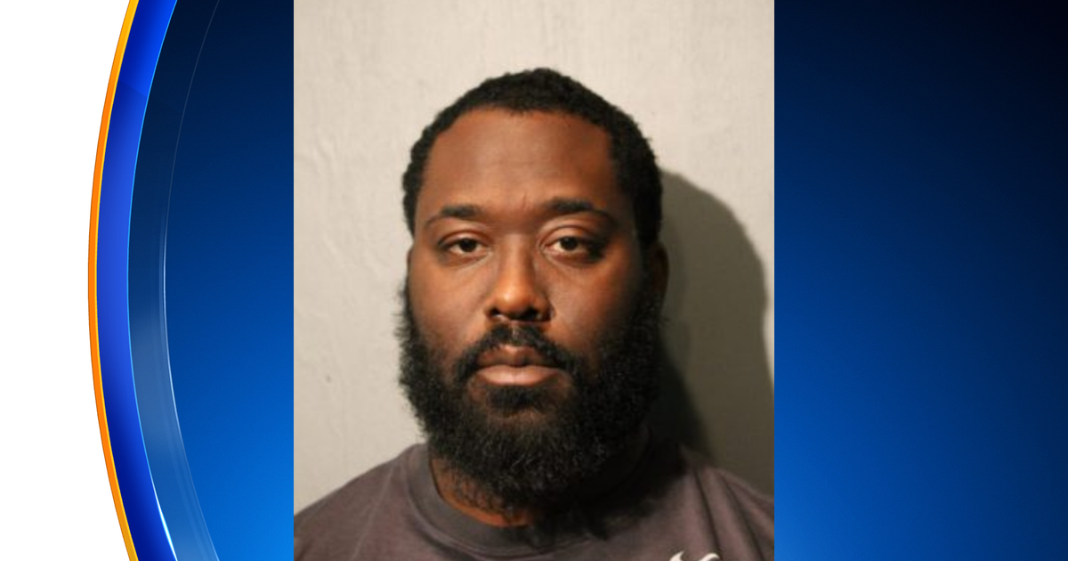 Former Teacher Says CPS Knew Of Ex-Dean's History Of Violence Before He ...