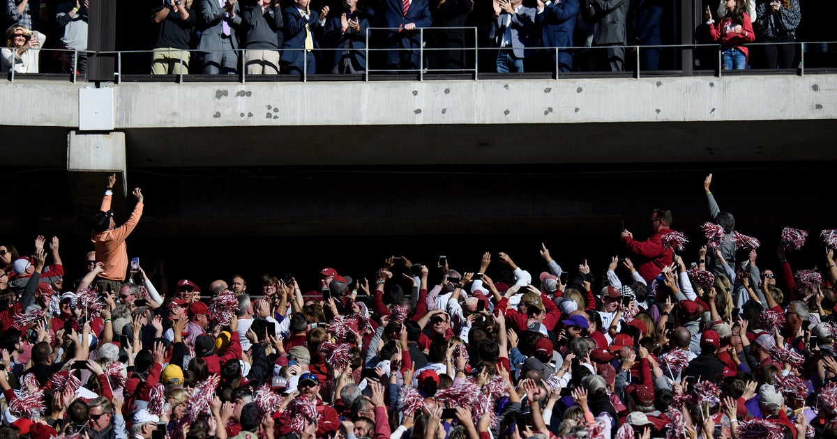 Trump Alabama-LSU game: Trump gets big cheers from crowd at Alabama ...