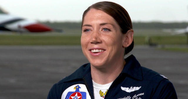 Female Thunderbird pilot wants to inspire others - CBS News