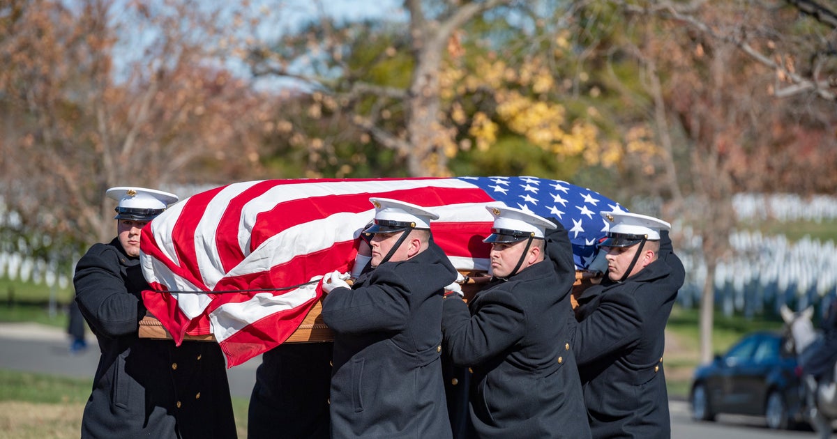 Elite unit works day and night to give fellow Marines the funeral they ...
