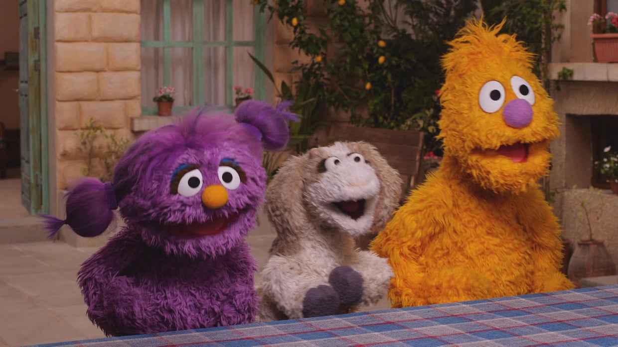 Sesame Street: How the Muppets are teaching Syrian refugee children to ...