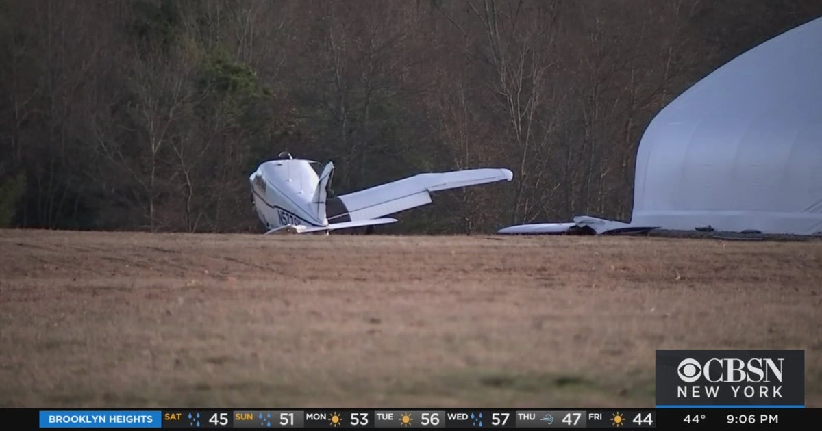 Small Plane Collides With Car On Connecticut Runway - CBS New York