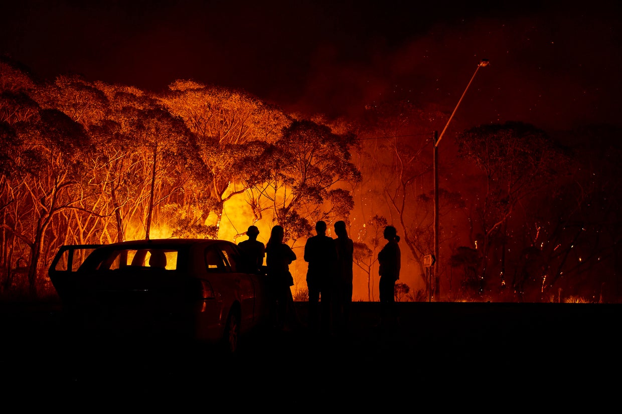 Australia fires: Pictures from the deadly wildfires engulfing the country