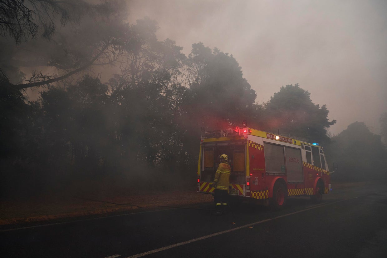 Australia fires: Pictures from the deadly wildfires engulfing the country