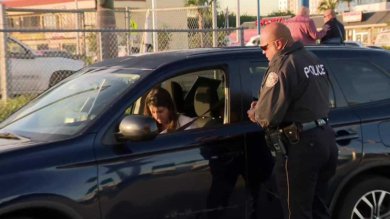 No More Warnings: Police Enforce Florida's No Texting While Driving Law ...