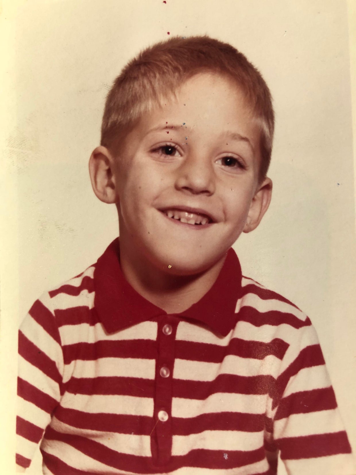 How a DNA test revealed the family I never knew - CBS News