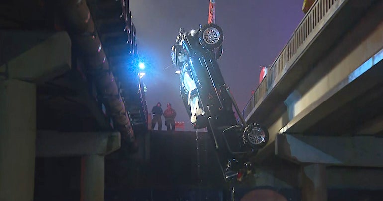Bodies Of 2 Recovered After Truck Crashes Off Bridge Into Trinity River ...