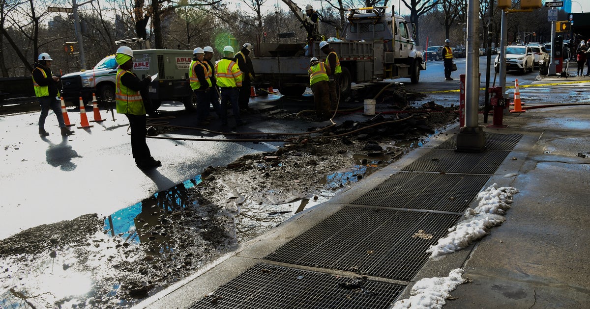 Water Main Break Snarls Upper West Side Subway Service