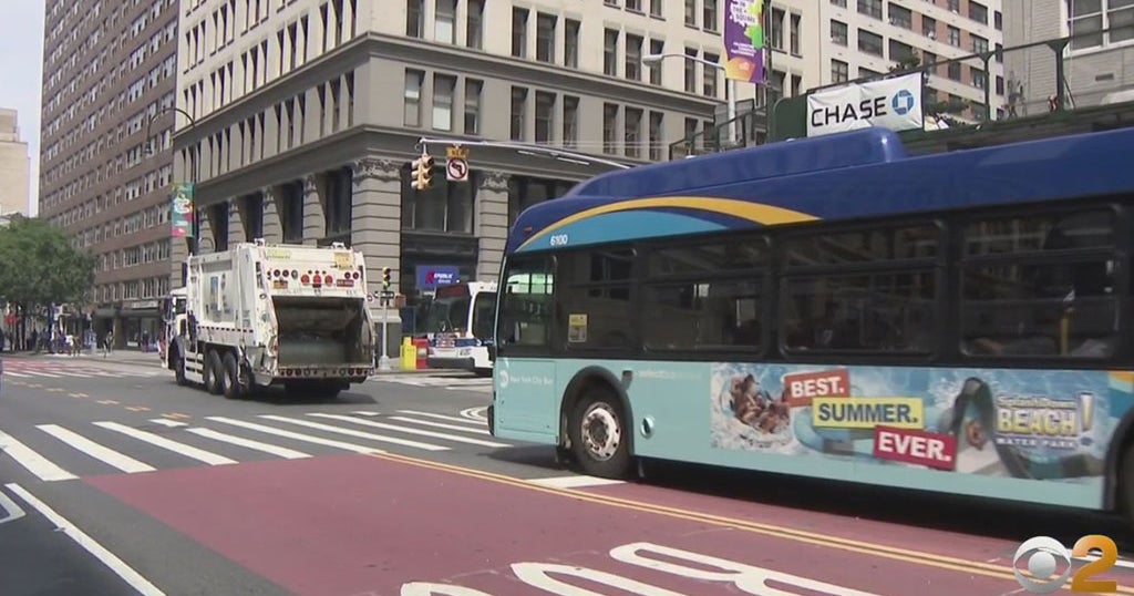 Mayor De Blasio Says 14th Street Busway Here To Stay, More Coming Soon ...