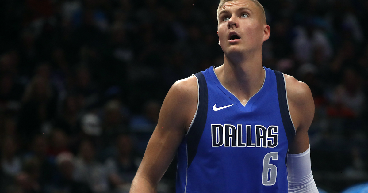 Dallas Mavericks Kristaps Porzingis Named Player Of The Week - CBS Texas