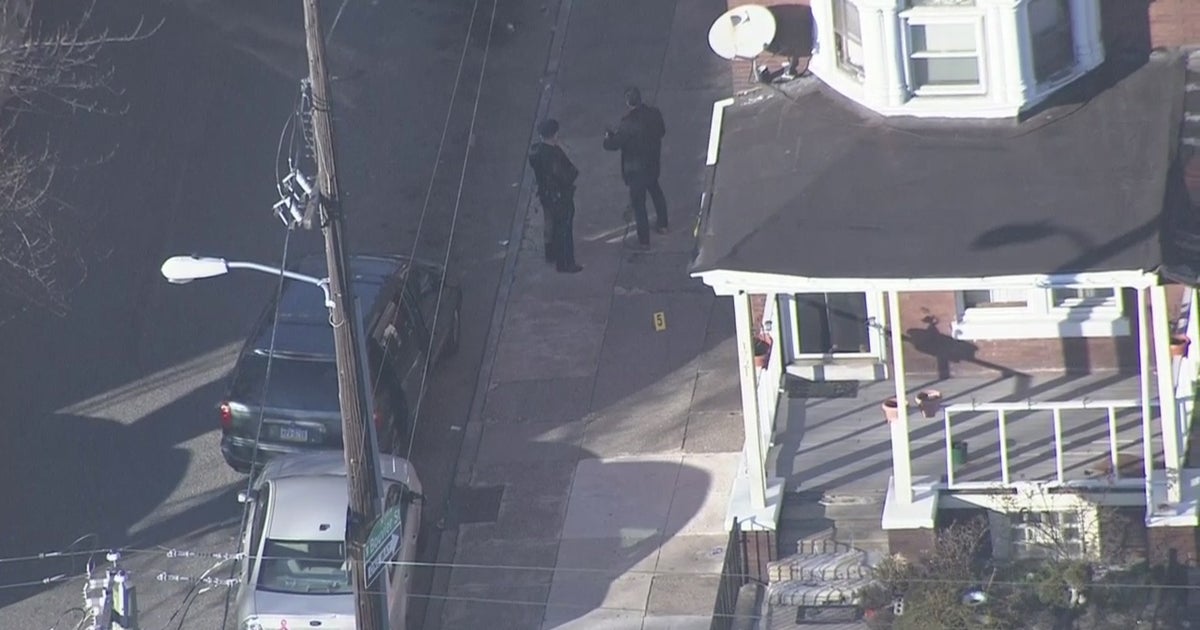 Philadelphia Police Man Killed After Being Shot Twice In Broad