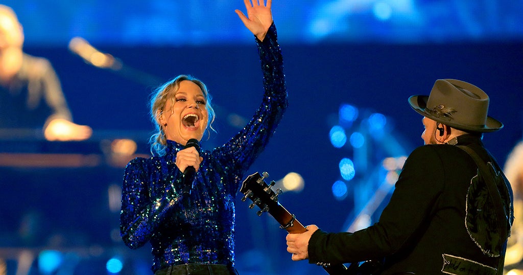 Sugarland Set To Play Summer Concert At S & T Bank Music Park - CBS ...