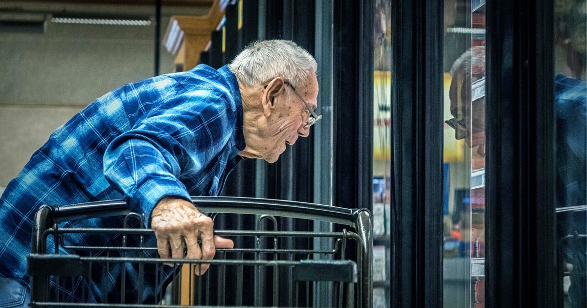 Grocery stores across U.S. reserve shopping hours for senior citizens ...