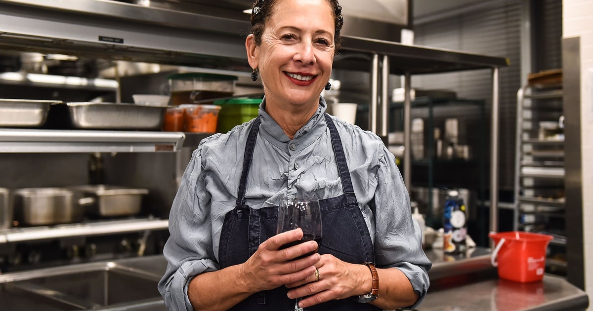 Chef Nancy Silverton Contracts COVID-19 While Feeding Restaurant ...