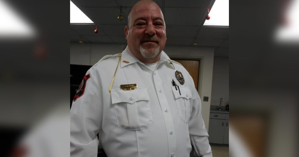 Aliquippa Chief Of Police Rob Sealock Dies - CBS Pittsburgh