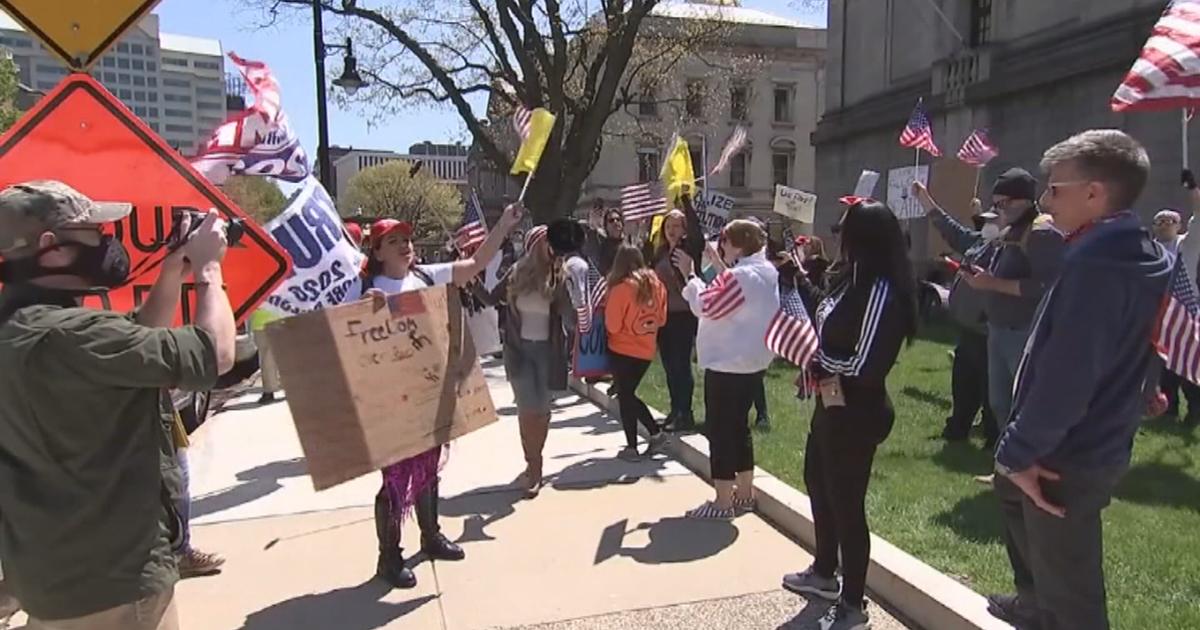 Coronavirus New Jersey: Hundreds Gather In Trenton To Protest Gov ...