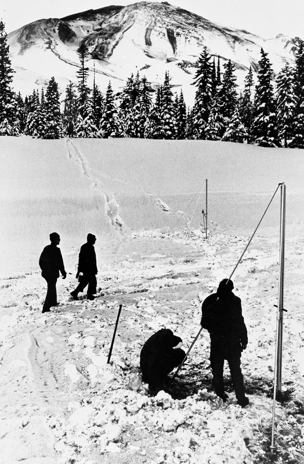 A look back at America's deadliest volcanic eruption in 1980 - Mount St ...