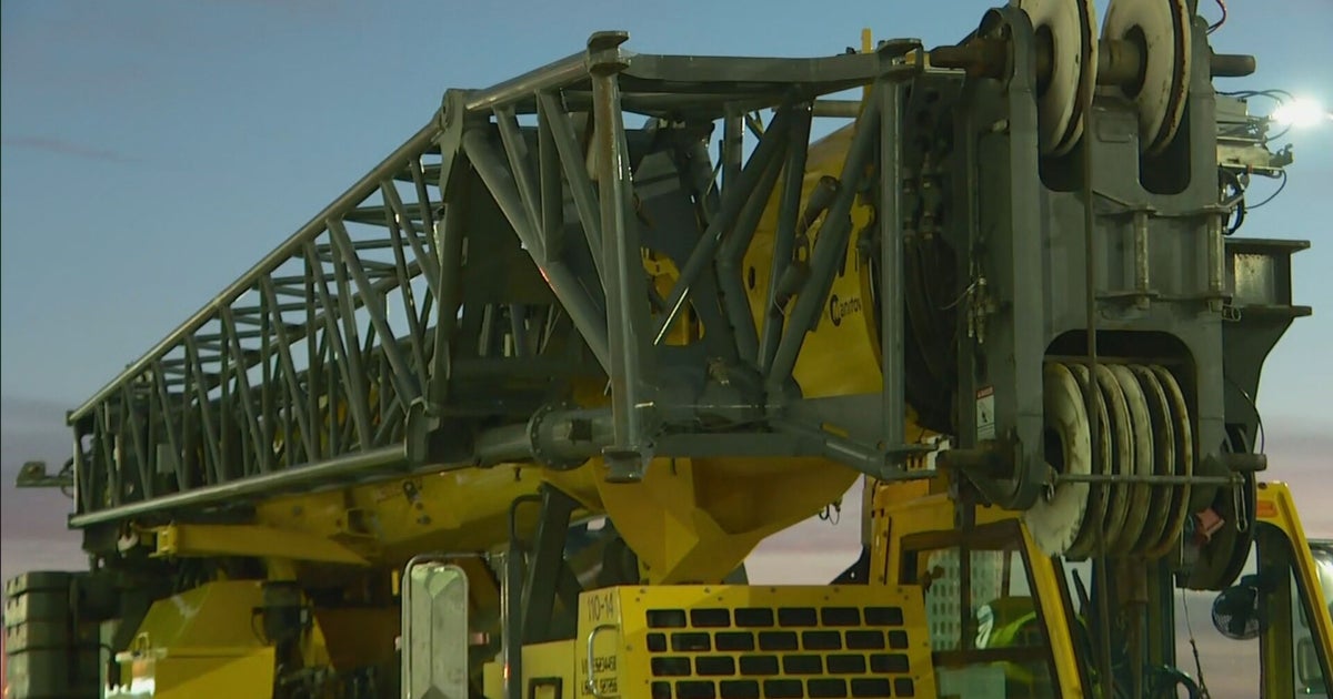 Crane For DIA's Great Hall Project Blocks Doors, Sidewalks On Level 6 ...