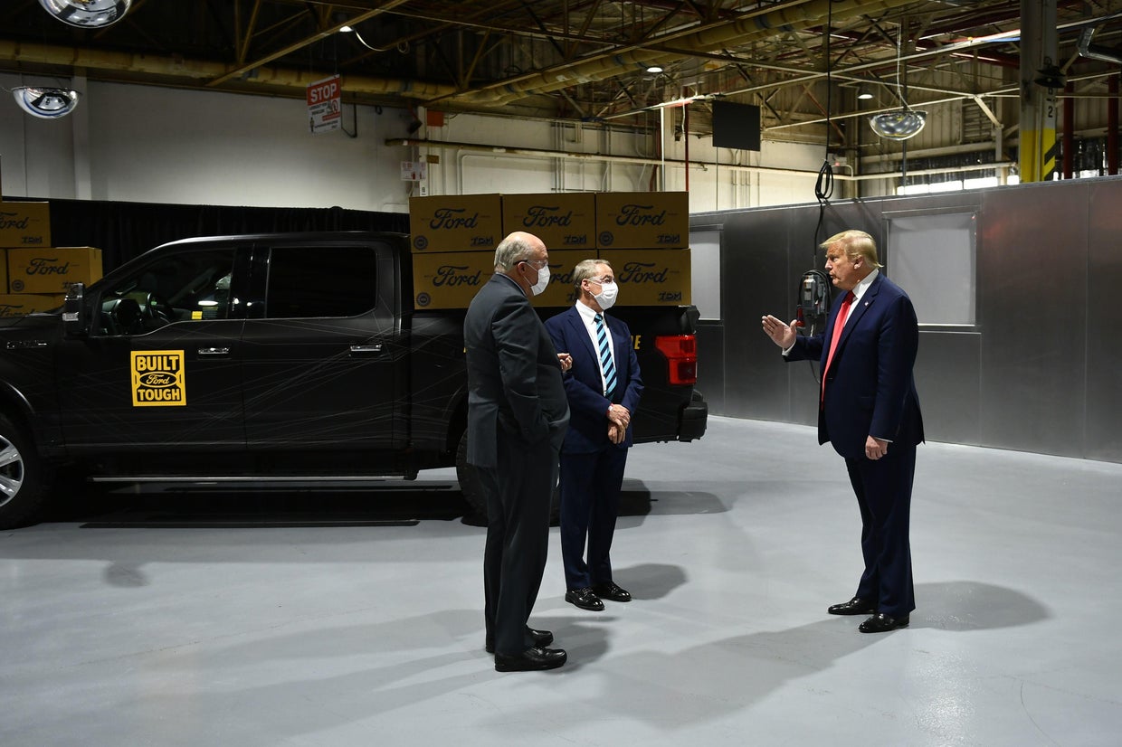 Trump surprises Ford officials by not wearing face mask for full visit ...