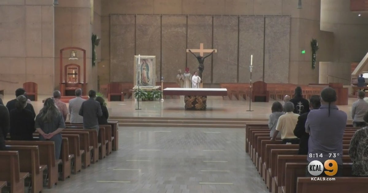 For First Time In Months, SoCal Worshipers Return To Churches For In ...