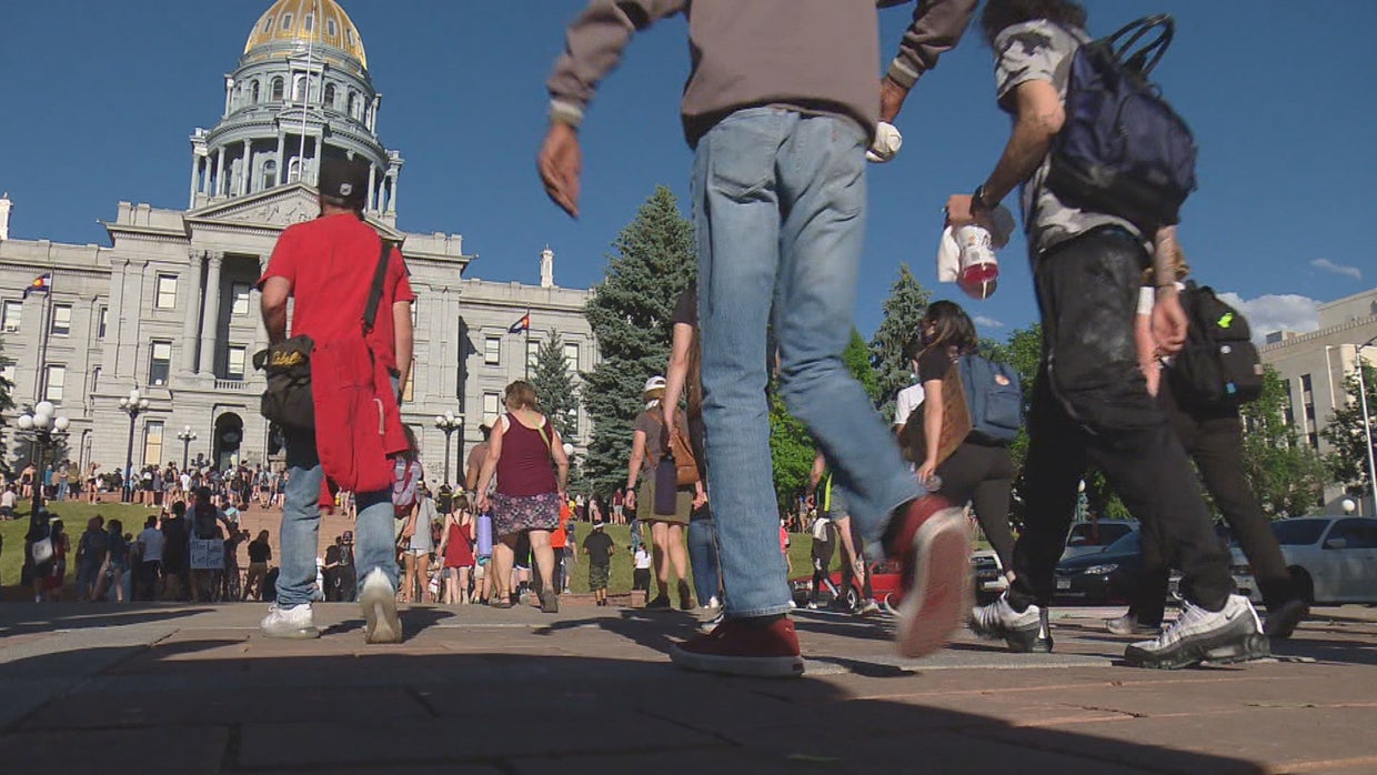 Denver Public School Students Lead The Charge In Sunday Protests - CBS ...