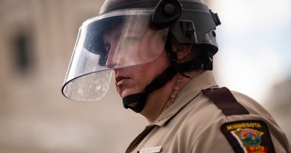 Minnesota State Patrol Now Fully Equipped With Body Cameras - CBS Minnesota