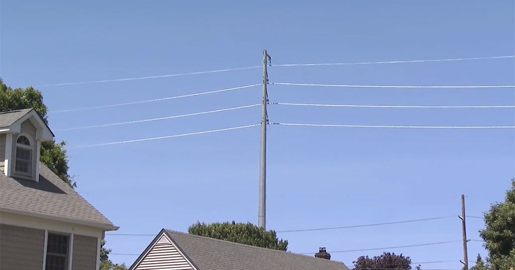 Garden City Homeowners Say 100-Foot Power Poles For LIRR Third Track ...