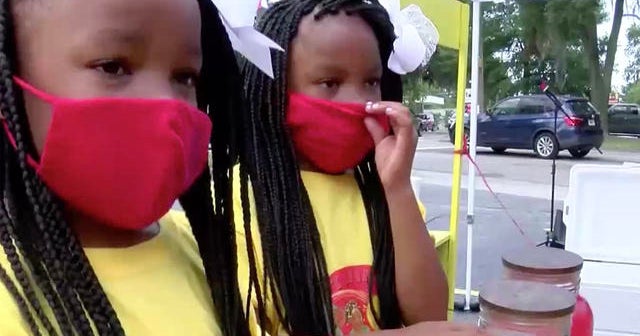 7-year-old twins reopen successful lemonade stand after questions about ...