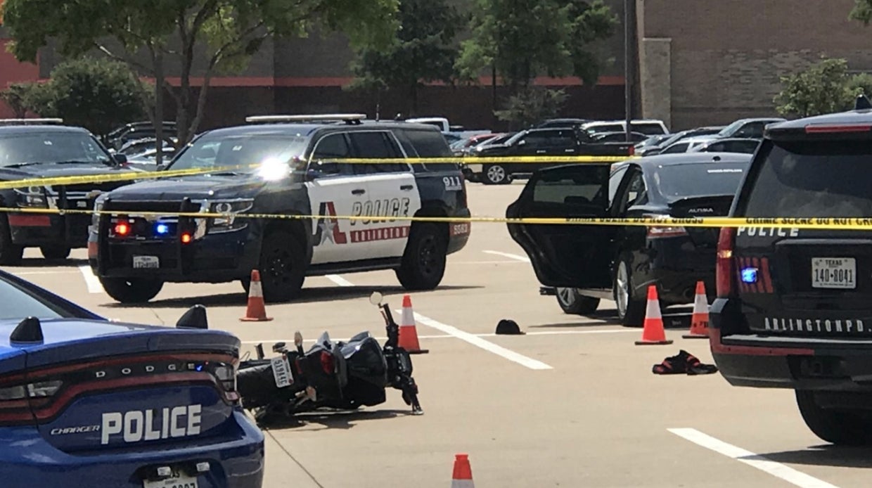 Man And Woman Shot In Arlington Shopping Center Parking Lot Suspect In