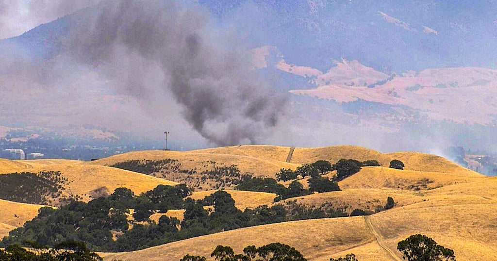 2-Alarm Martinez Brush Fire Contained After Threatening Structures ...