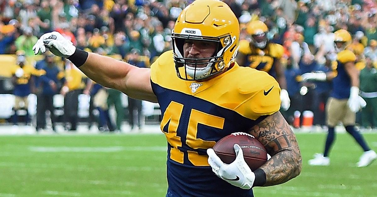 Reports: Patriots Fullback Danny Vitale Opts Out Of Season; Marcus ...