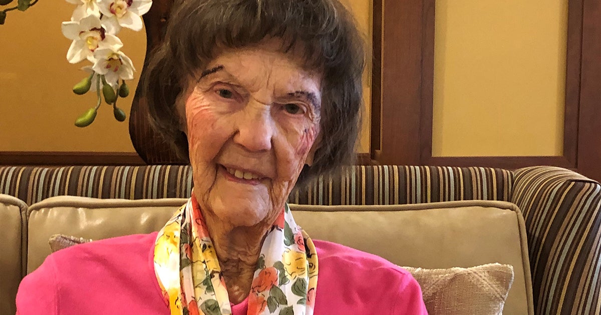 107 Year Old Denver Woman Prepares To Celebrate Her Birthday Cbs Colorado