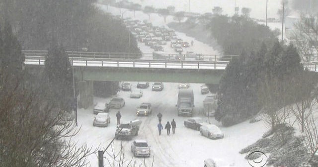 Raleigh cleans up gridlock after winter storm - CBS News