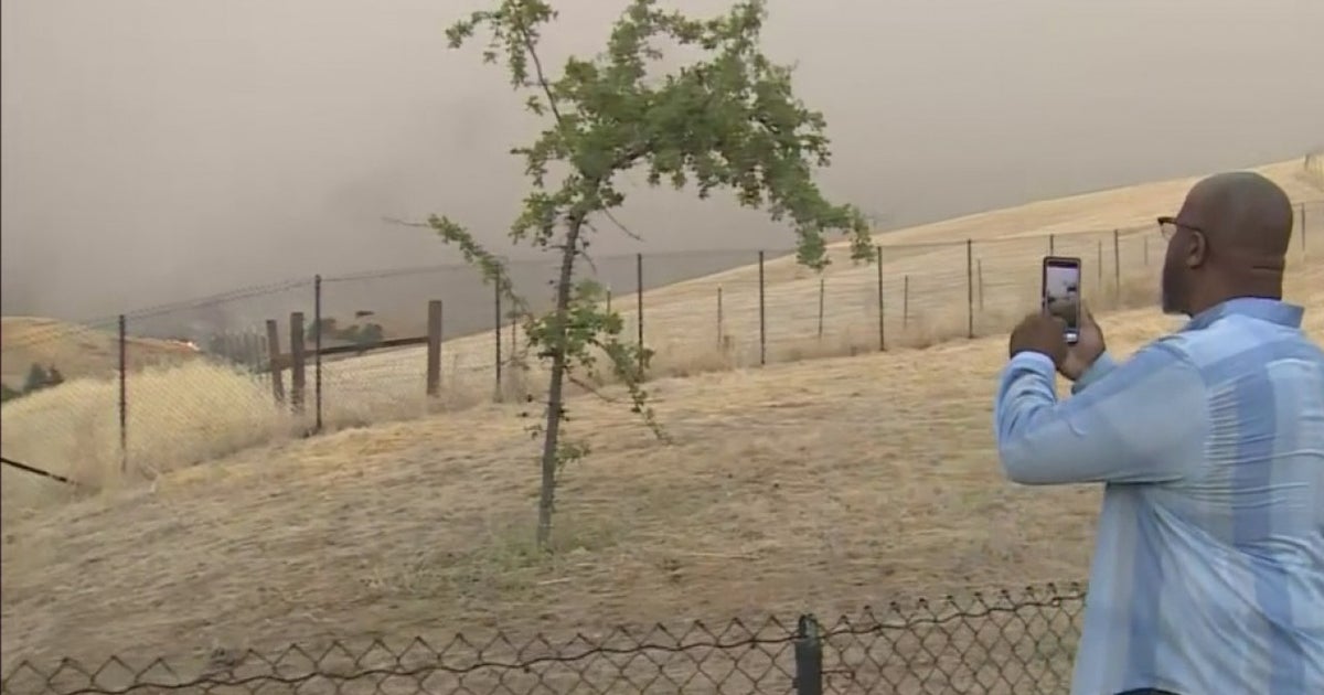 Fairfield Neighbors Hope Their Homes Will Be Spared As LNU Lightning ...