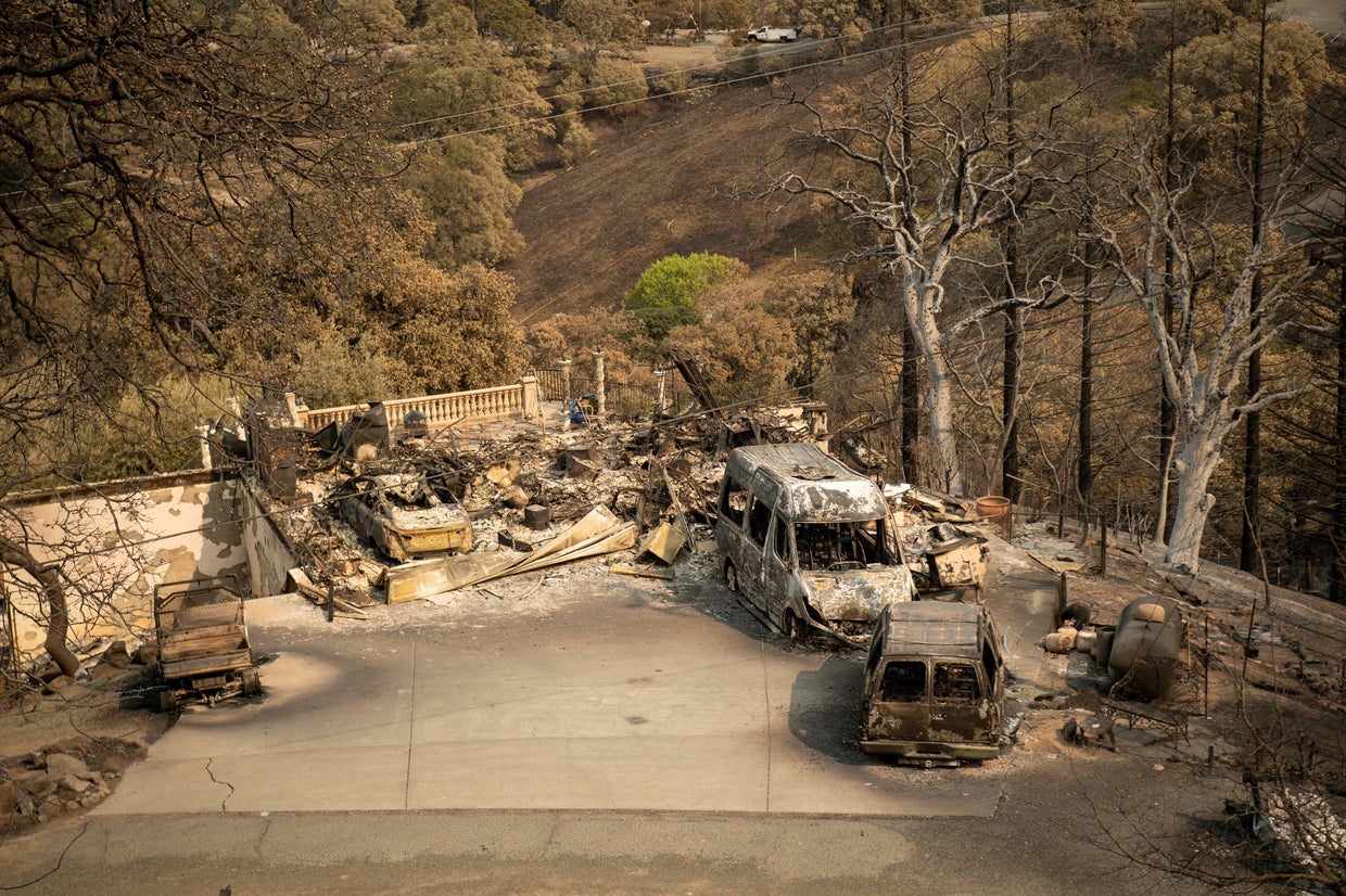 California fires 2020: Homes burn, thousands evacuated