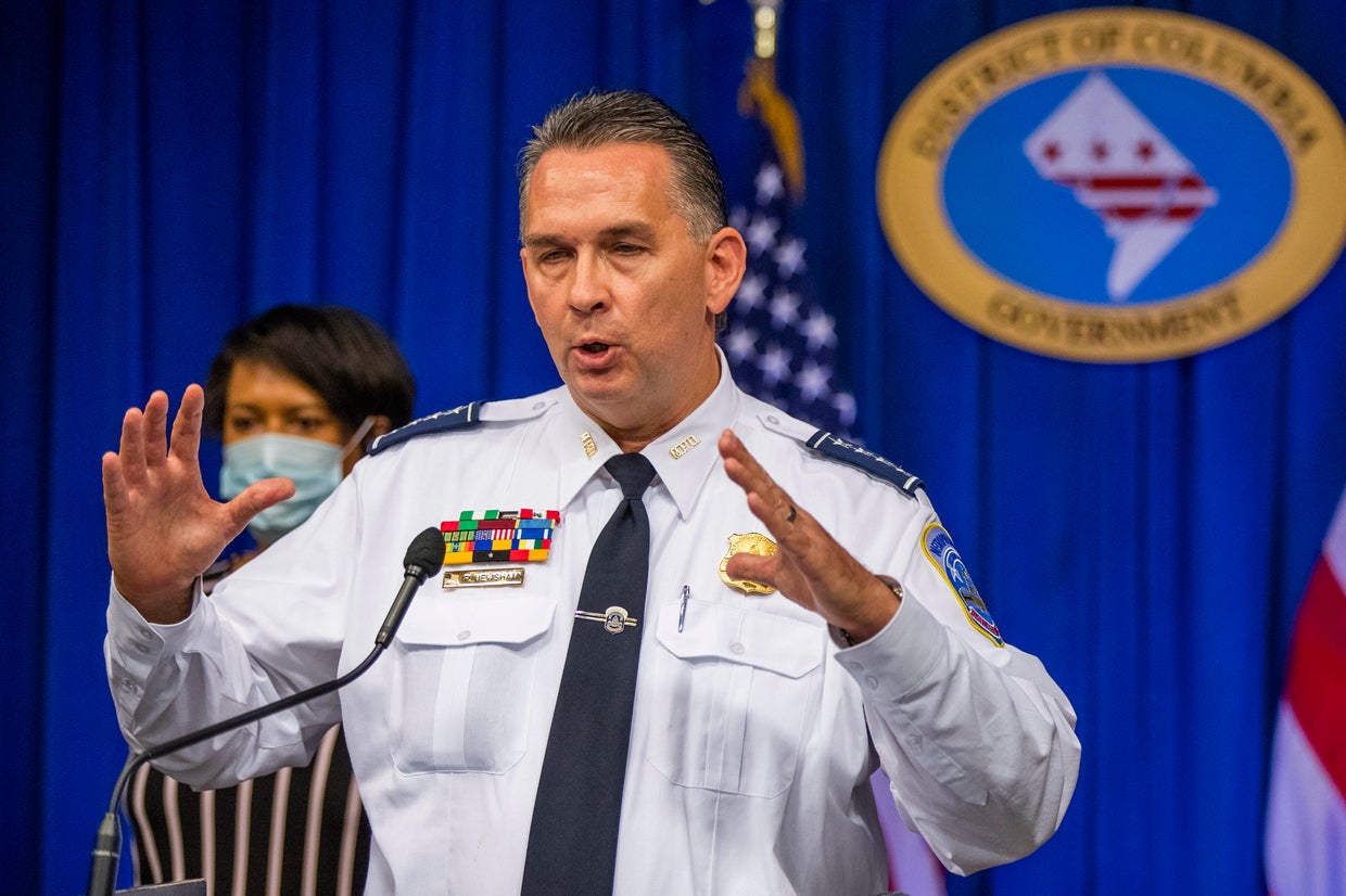 D.C. police bodycam video shows fatal shooting of 18-year-old Deon Kay ...