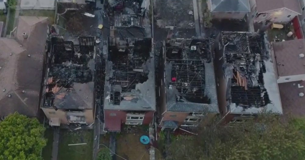 Wind-Driven Fire Destroys 4 Apartment Buildings In Stone Park - CBS Chicago