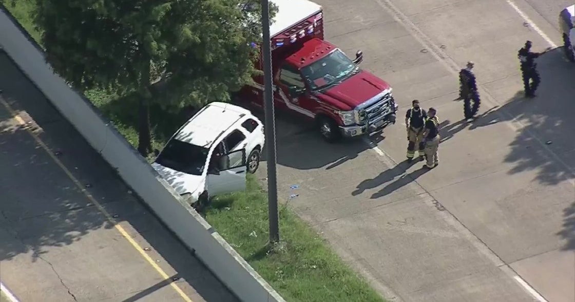 1 Person Killed After Shooting Into Vehicle Near Downtown Dallas - CBS ...