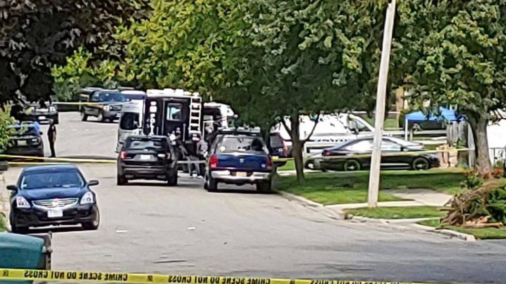 Stories About Home Invasion - CBS Chicago