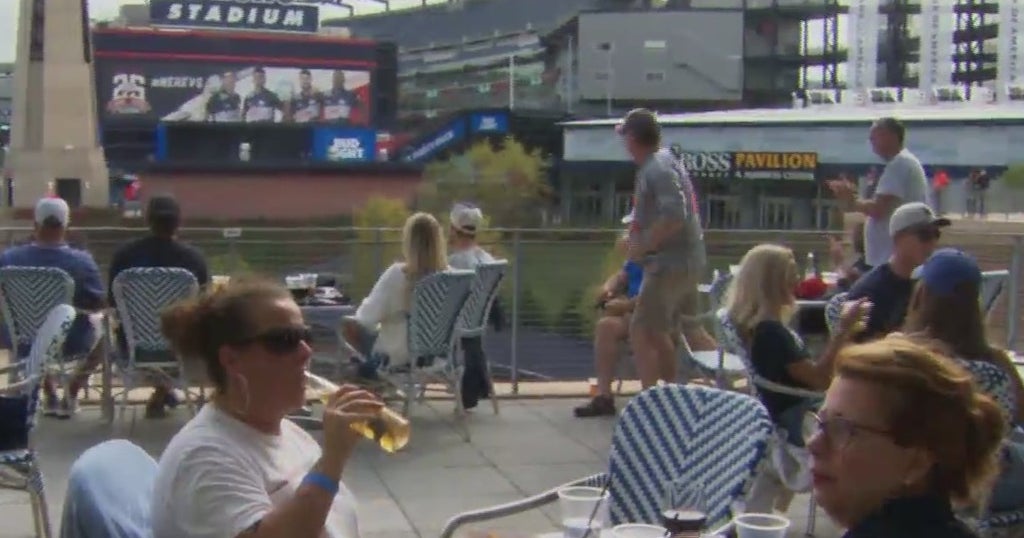 'It's Gorgeous': Massachusetts Residents Enjoying The Warm Days Of Fall ...